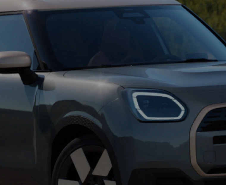 Stratstone Leeds | Authorised MINI Retailer